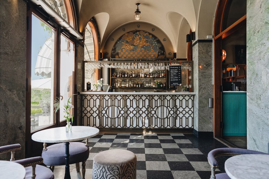 Bjertorp Slott - Konferenspoolen