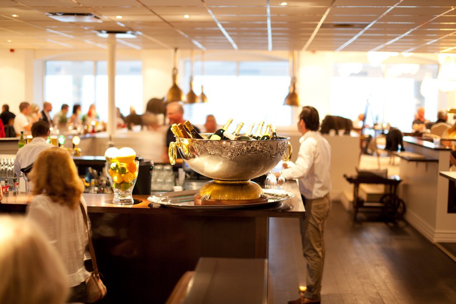 Falkenberg Strandbad | Mat & dryck - Konferenspoolen